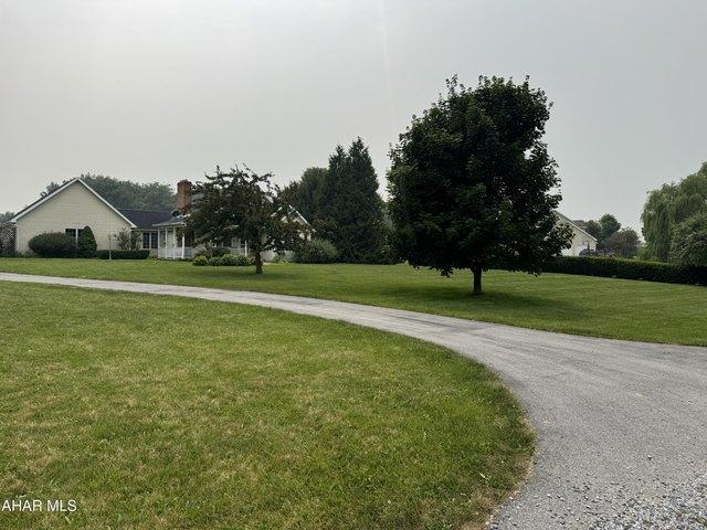 325 Chandelle Dr, Martinsburg, PA 16662
