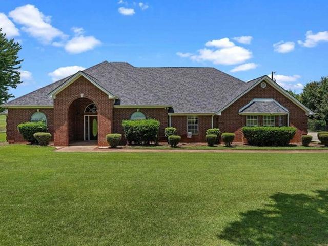 325 Clements Ranch Rd, Kilgore, TX 75662