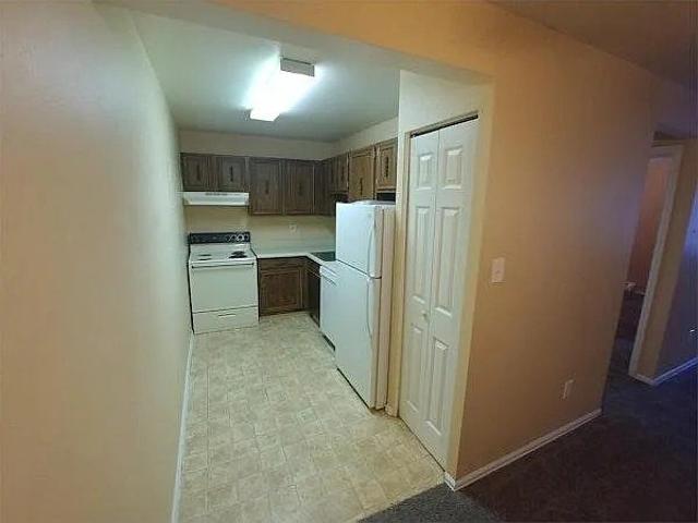 325 Cragmor Rd, Colorado Springs, CO 80907