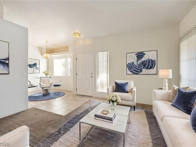 325 Amber Pine St Apt 205, Las Vegas, NV 89144