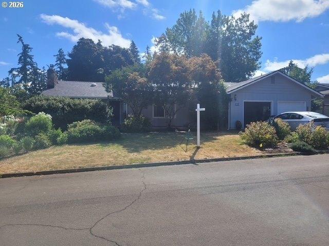 325 Ash St, Silverton, OR 97381