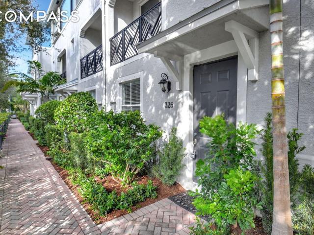 325 Atlantic Grove Way, Delray Beach, FL
