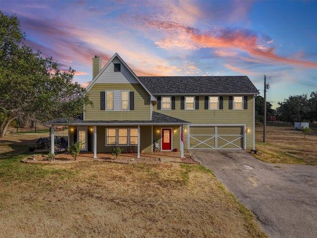 325 Bolton Rd, Granbury, TX 76049