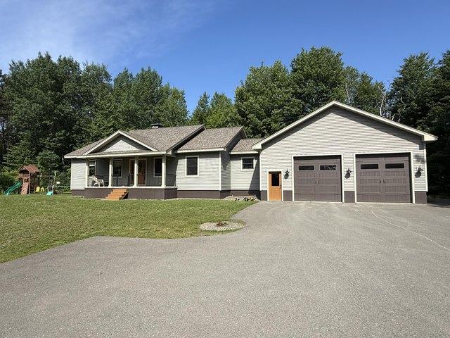 325 Bangor St, Houlton, ME 04730