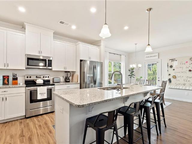 325 Braswell Court