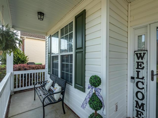 325 Buckthorne Drive
