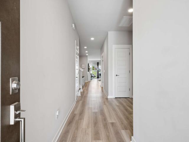 325 Gingerwood Ln