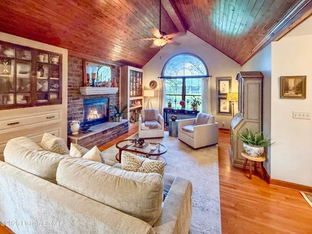 325 Dawson Hill Rd
