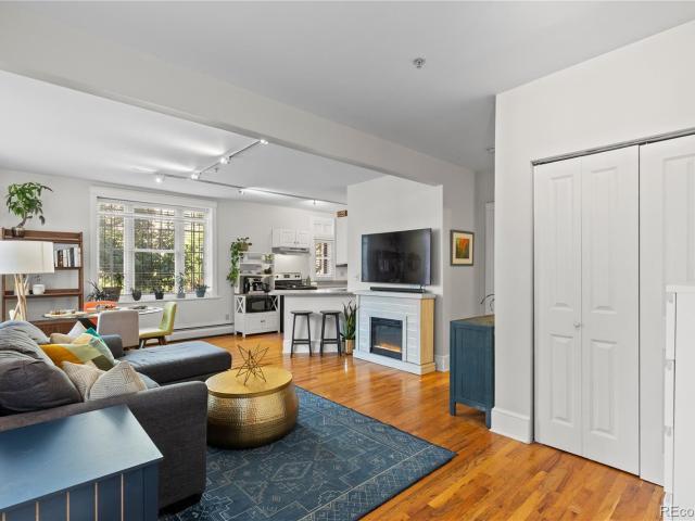325 E 18th Avenue # 107