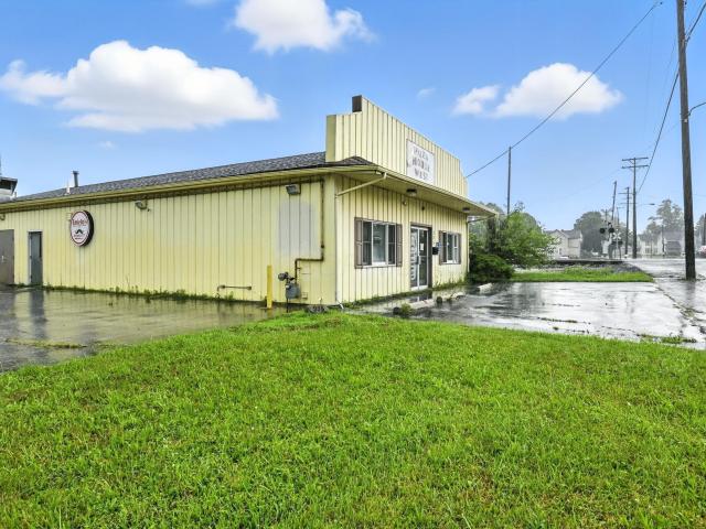 325 E Center Street
