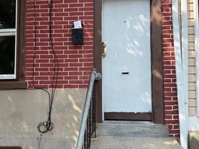 325 E Moore St, Norristown, PA 19401