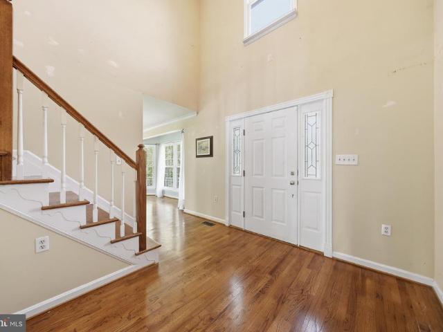 325 E Mountain Road