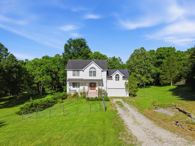 325 Eagle Creek Trail