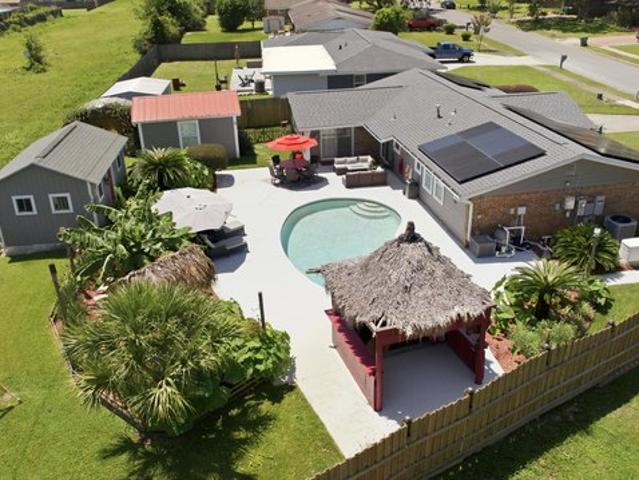 325 Echo Cir, Fort Walton Beach, FL 32548