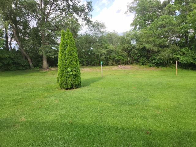 325 Forsythia Street SE