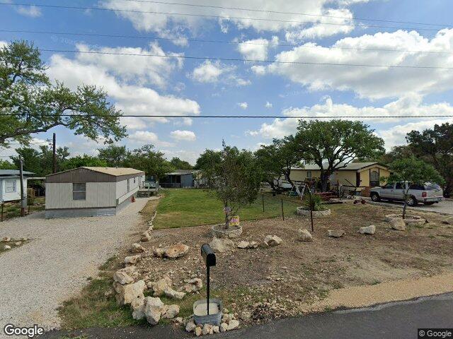 325 Flintstone Dr, Canyon Lake, TX 78133