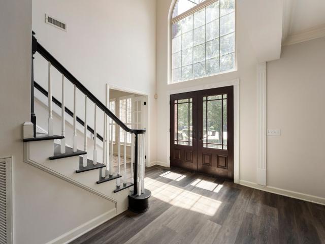 325 Kentons Way