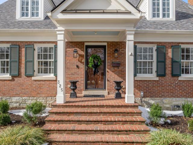 325 Kingsway Drive, Lexington, US, KY