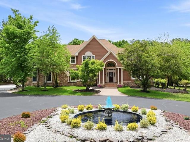 325 Harrisonville Rd, Mullica Hill, NJ 08062