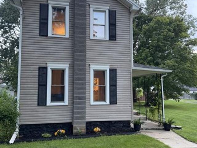 325 Hill St, Hudson, MI 49247