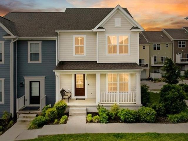 325 John Adams Dr, Christiansburg, VA 24073