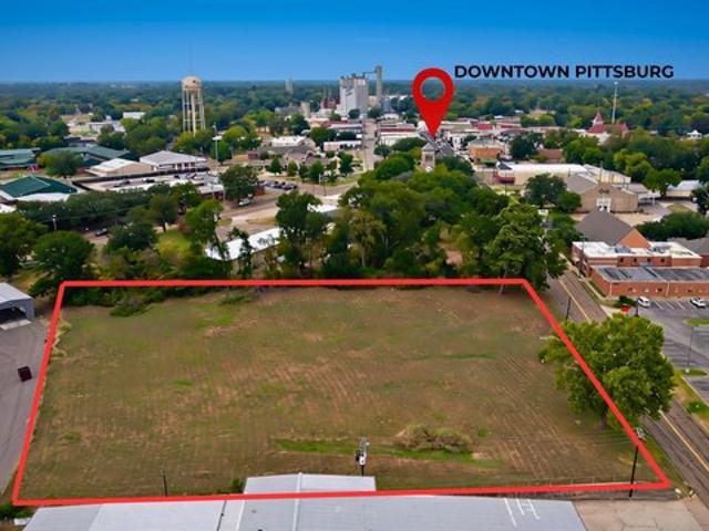 325 Jefferson St, Pittsburg, TX 75686