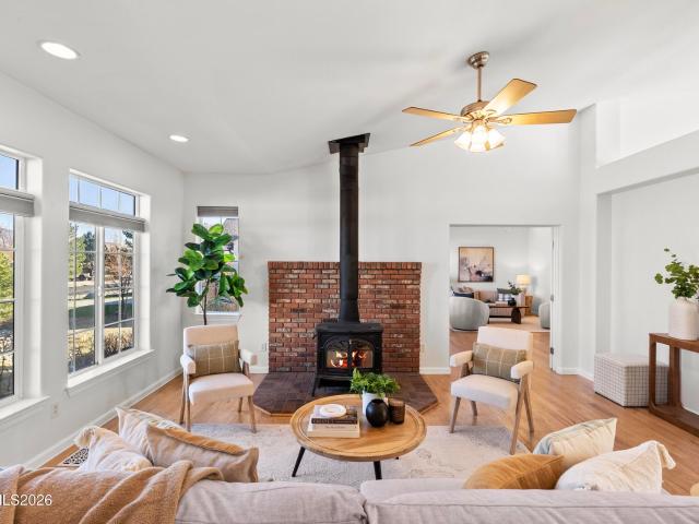 325 Old Washoe Cir, Washoe Valley, NV