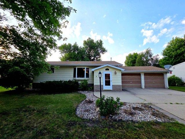 325 Lake St, Clinton, MN 56225