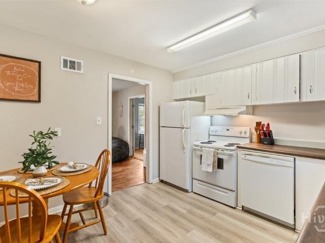 325 Manor Dr, Savannah, GA 31404 | MLS #SA345488