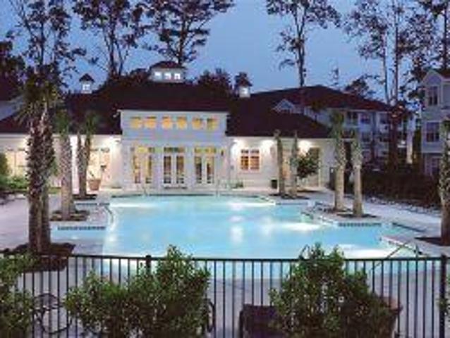 325 Midland Parkway The Grove at Oakbrook
