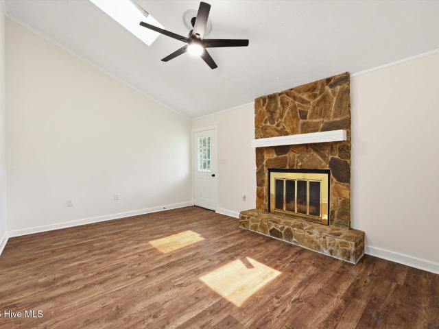 325 Miller Boulevard