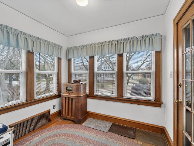 325 N 71st St