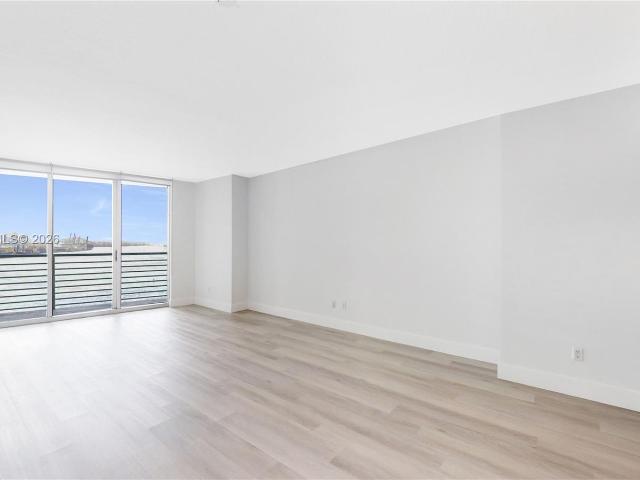 325 S Biscayne Blvd, Unit 2226, Miami, FL 33131 | MLS #A11948 | Compass
