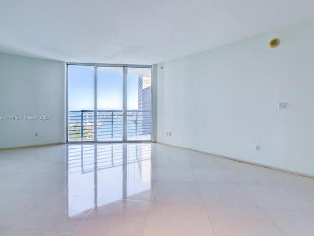 325 S Biscayne Blvd #2418 Miami, FL 33131