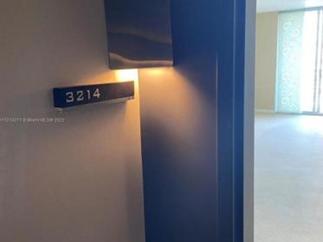 325 S Biscayne Blvd 3214, Miami, FL