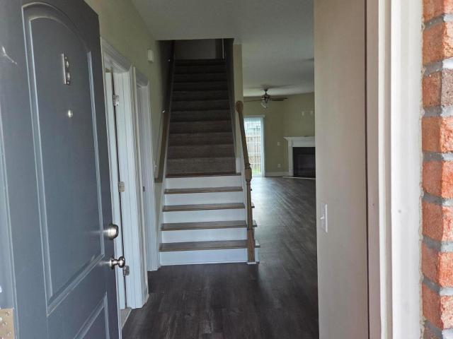 325 S Pointe Drive # B