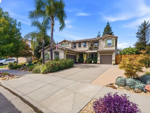 325 San Marino Ln, Brentwood, CA 94513
