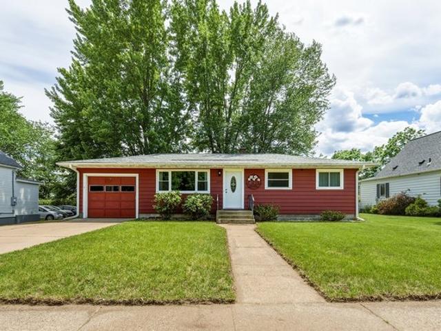 325 Selma St, Eau Claire, WI 54703