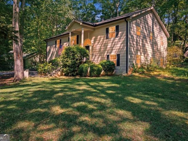 325 Springwood Dr, Clarkesville, GA 30523