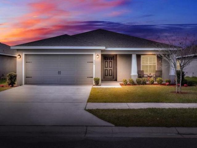 325 St Georges Cir Eagle Lake, FL 33839 in Eagle Lake, Florida