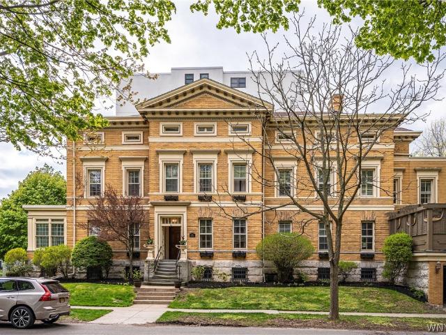 325 Summer Street