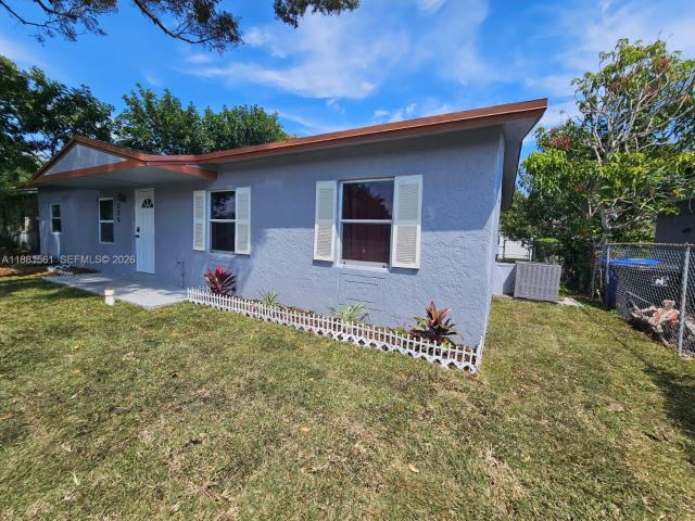 325 SW 80th Ter, North Lauderdale, FL 33068 | MLS #A11881 | Compass
