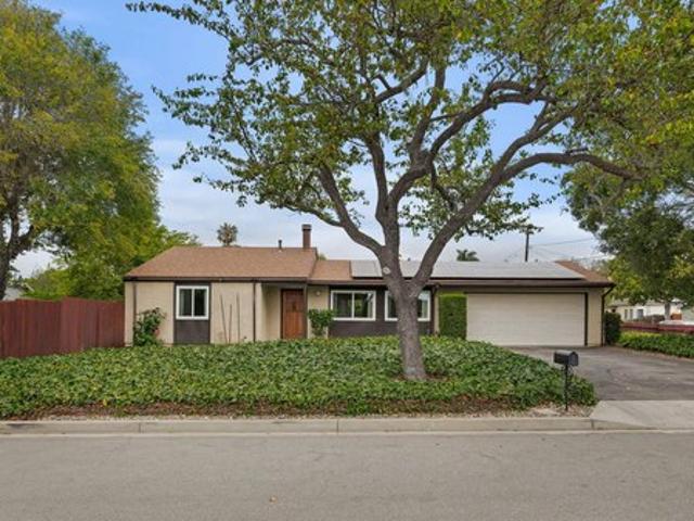 325 Palisades Dr, Santa Barbara, CA 93109
