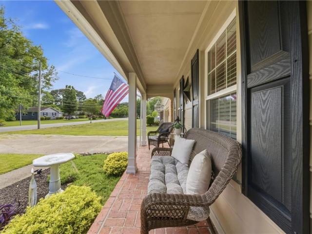 325 Parker RD