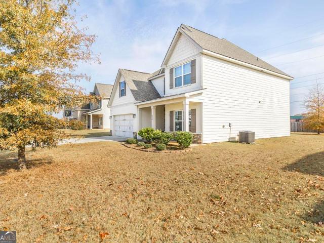 325 Pearl Moss Lane