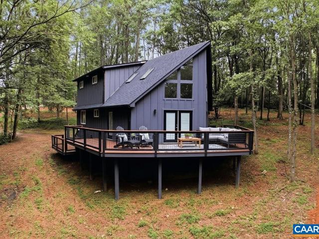 325 persimmon hill dr