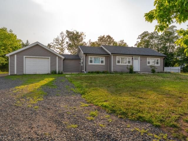 325 Roycefield Rd