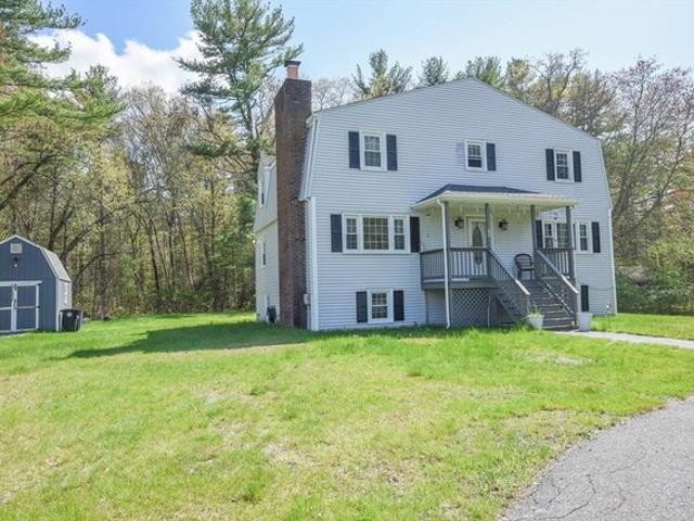 325 River St, Halifax, MA 02338