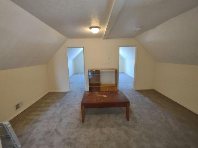325 Ridgewood 2 Bedroom Apartment for Rent at 1459 Ridgewood Avenue, Lakewood, OH 44107 Lakewood