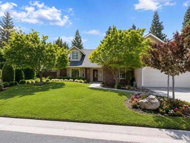 325 W Bluff Ave, Fresno, CA 93711